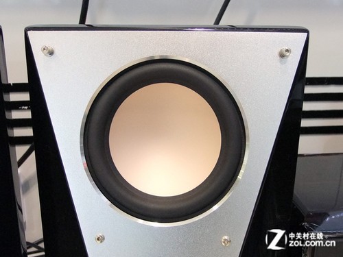 支持无线遥控 HiVi惠威HiFi音箱2450元（全文）_惠威 T200B音乐监听大师_音频行情-中关村在线