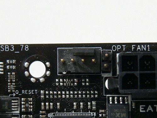 到底牛在哪?次世代ROG M4E细节图鉴赏_华硕 Maximus IV Extreme_主板新闻-中关村在线