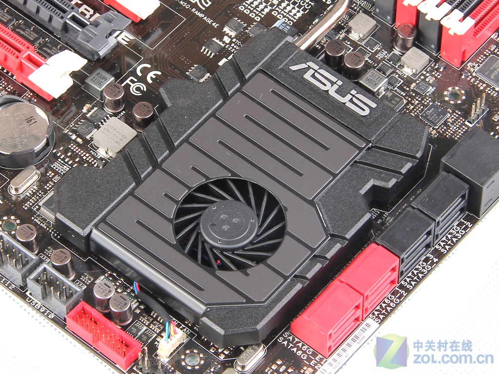 【图】超频王者降临 华硕全新ROG顶级X79曝光 第10页-ZOL主板