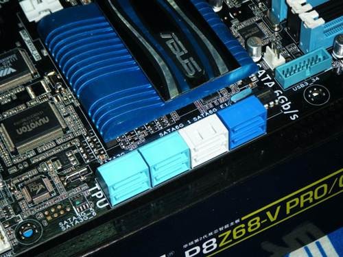 SNB支持PCI-E3.0华硕Z68升级版1999元_华硕 P8Z68-V/GEN3_主板厂商稿-中关村在线