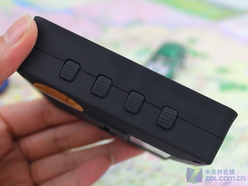 简单易用 汽车OBD数据显示行车电脑_便携式PND_GPS新闻-中关村在线